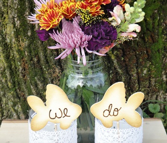 Kissing Fish Cake Topper
