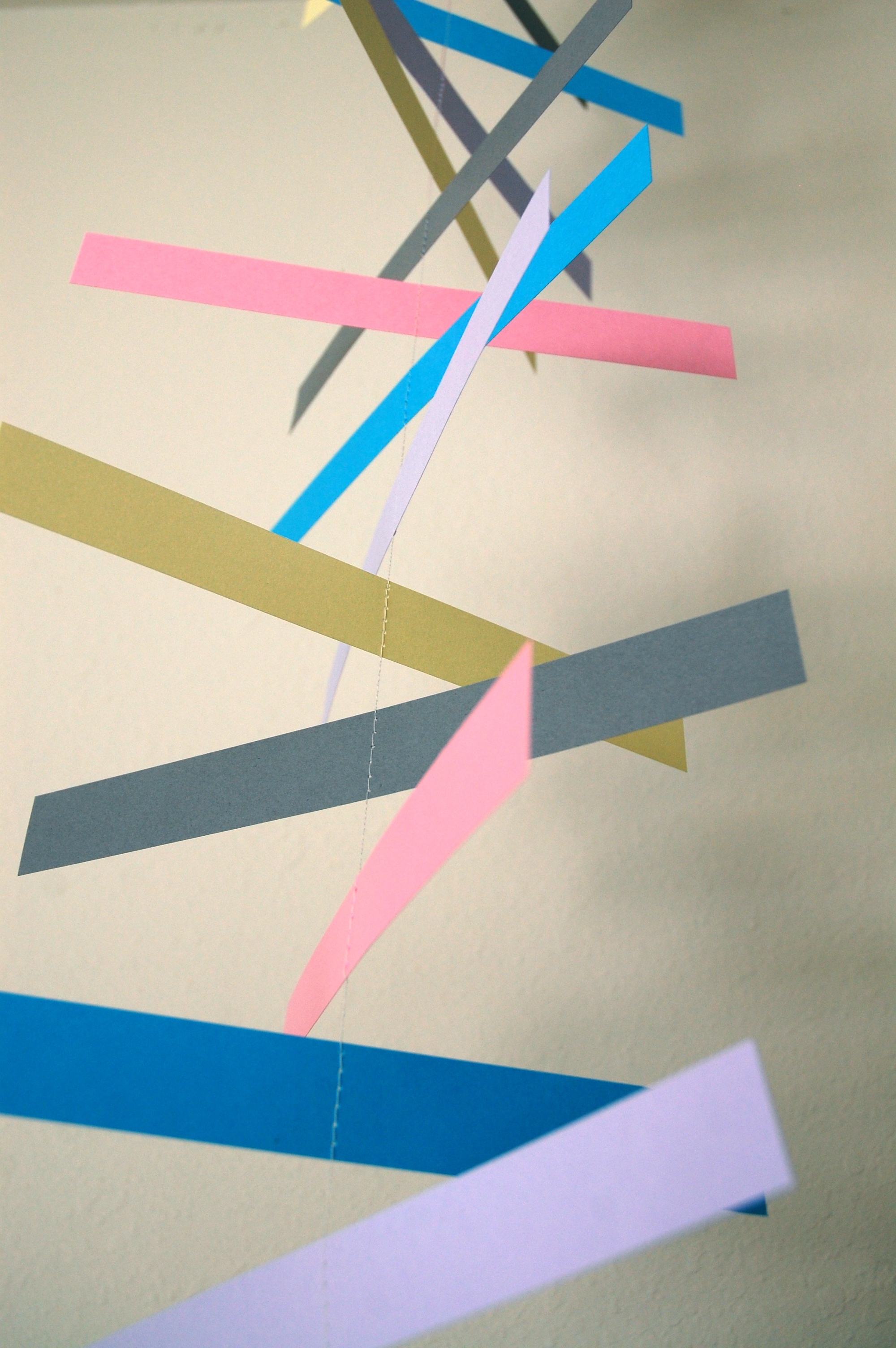 Vertical Hanging Paper Mobile