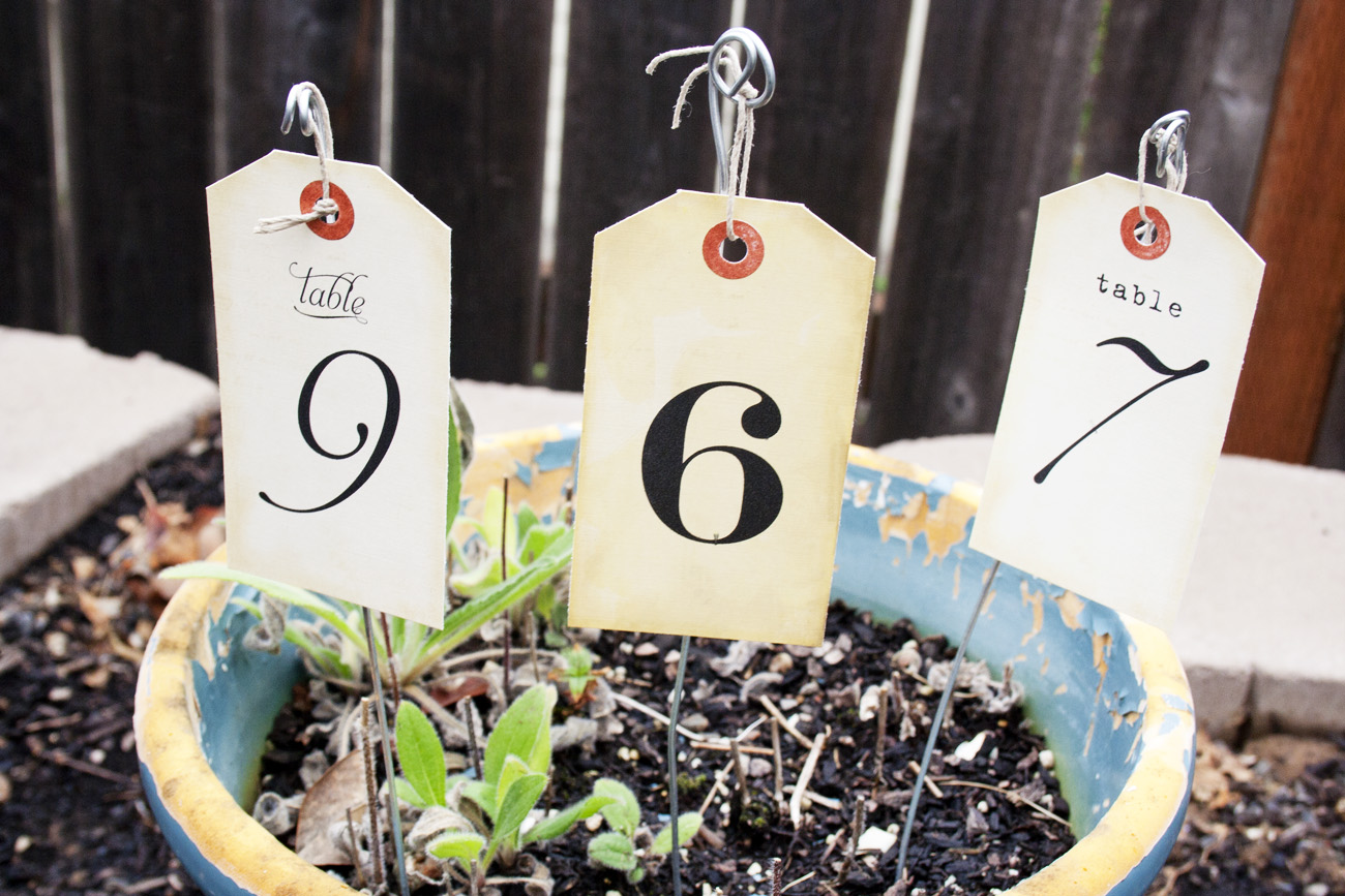Luggage Tag Table Numbers with Stand