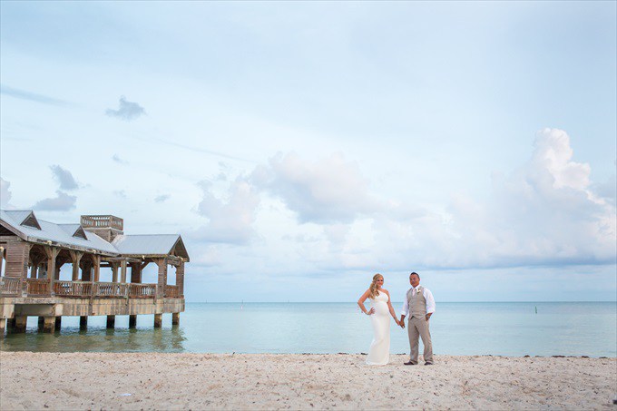 Cute Key West Wedding: Kristine + Mike Tie the Knot | Emmaline Bride ...