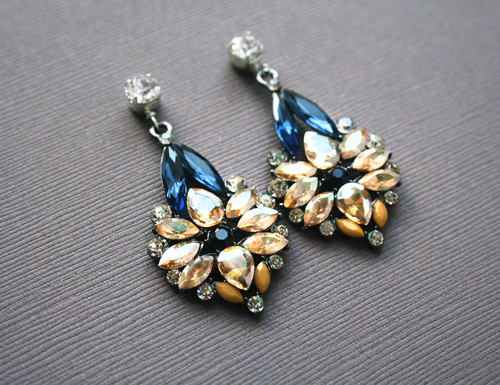 10 Earrings That Make a Perfect "Something Blue" | Emmaline Bride ...