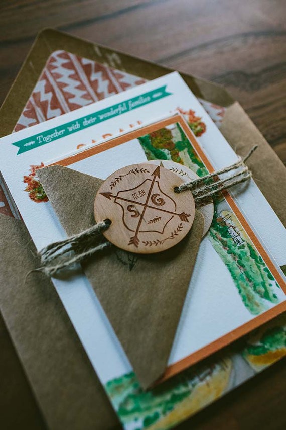 7 Amazing Rustic Wedding Invitations Etsy Finds | Emmaline Bride