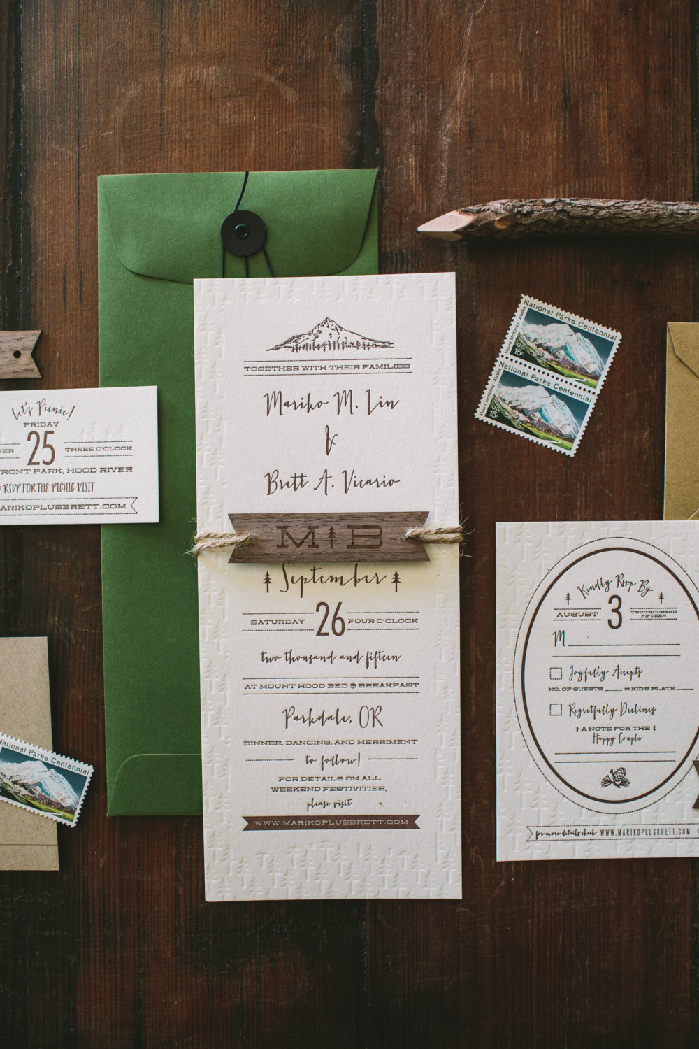 7 Amazing Rustic Wedding Invitations Etsy Finds | Emmaline Bride