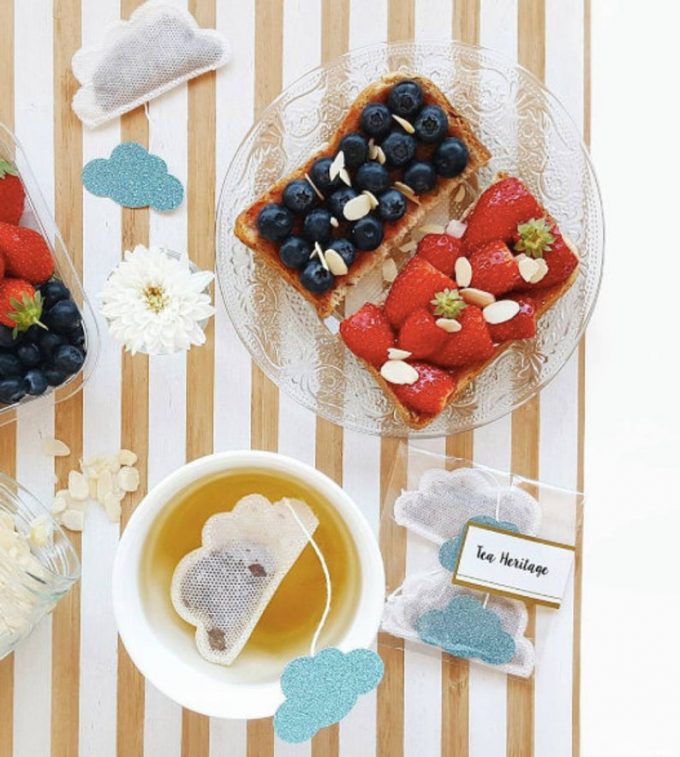 Custom Tea Bags: Cute Favors for Weddings | Emmaline Bride