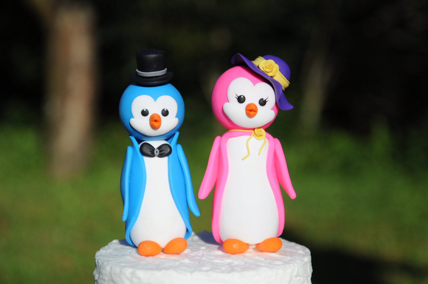 Penguin Wedding Cake Topper from Etsy | Emmaline Bride