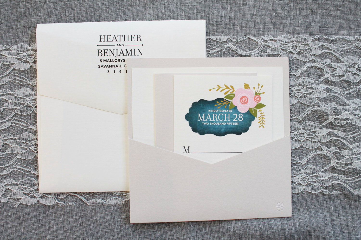 Square Wedding Invitations: What Size, Postage, Styles to Know