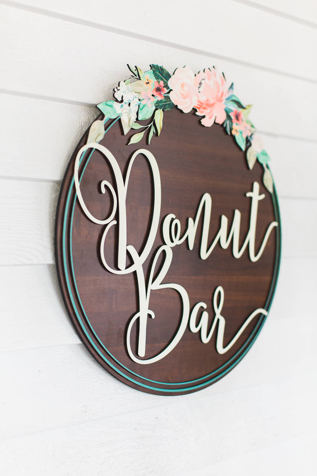 20 Donut Wedding Ideas That Will Blow Your Mind | Emmaline Bride