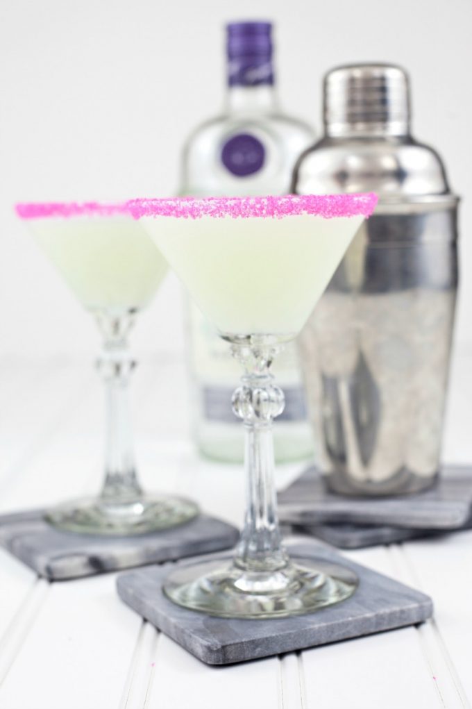 Where to Buy Cocktail Rim Sugar? -- Ask Emmaline | Emmaline Bride