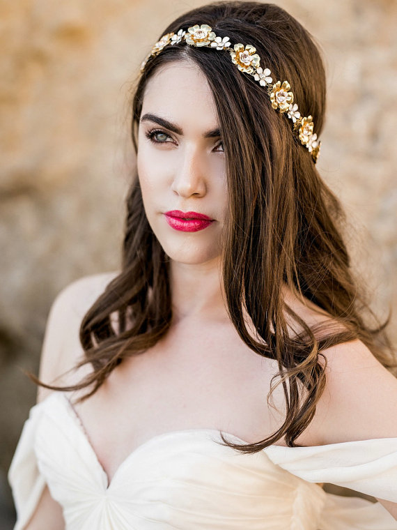 50 Best Bridal Flower Crowns for Weddings | Emmaline Bride