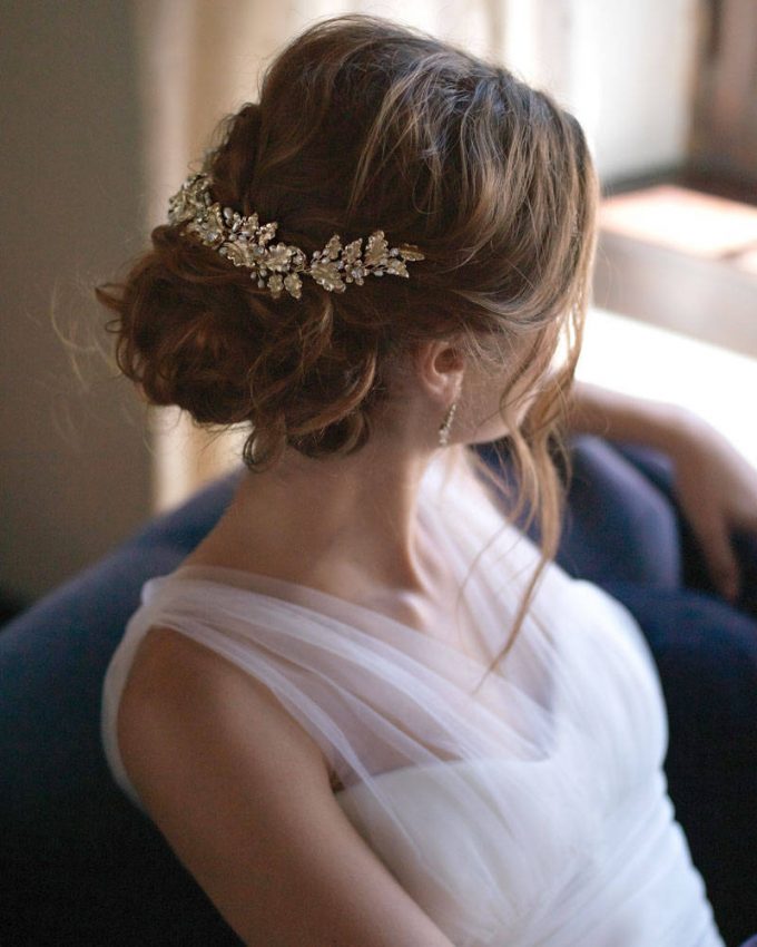 50 Best Bridal Hair Combs on Etsy for Weddings | Emmaline Bride®