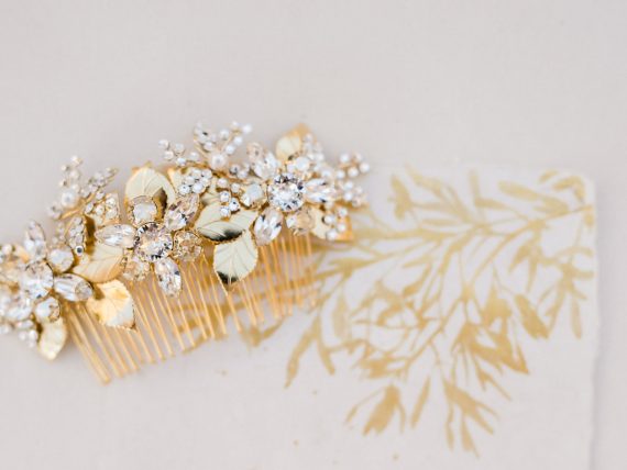 50 Best Bridal Hair Combs on Etsy for Weddings | Emmaline Bride®