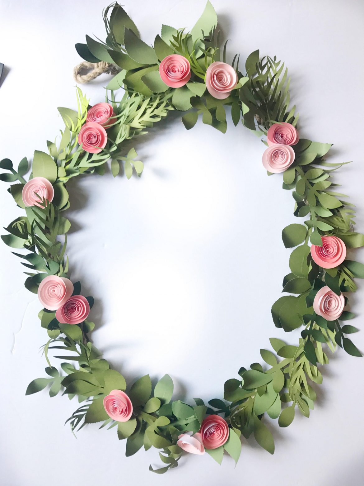 40 Creative Paper Garland Ideas for Weddings | Emmaline Bride Wedding Blog