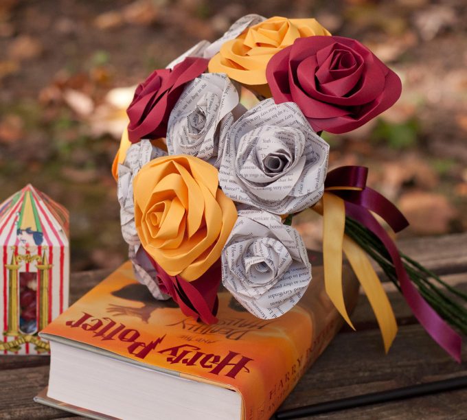 Paper Roses (Like These!) Make Beautiful Bouquets That Last Forever