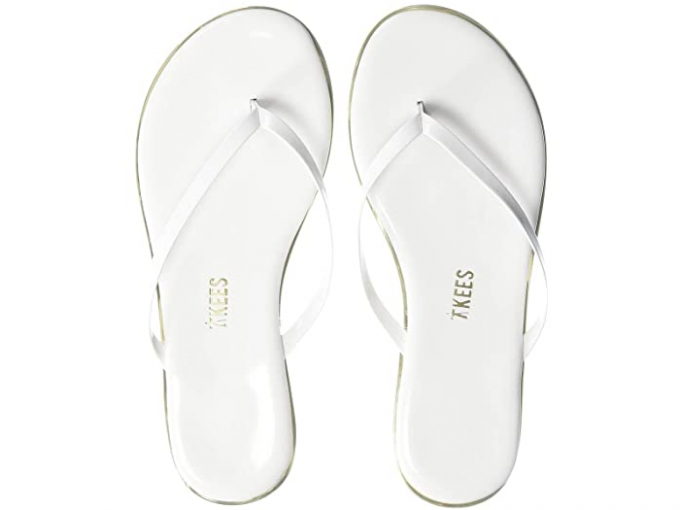 15 Best Wedding Flip Flops for the Bride | Emmaline Bride®