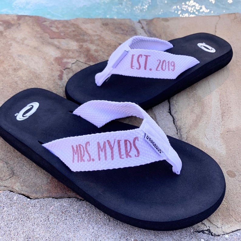 15 Best Wedding Flip Flops for the Bride | Emmaline Bride®