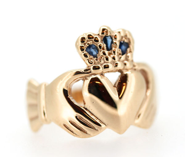 Claddagh Ring: Where to Buy a Claddagh Ring? | Ask Emmaline