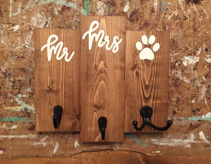 His Hers Paw Print Key Holder: This is the cutest dog leash holder ever
