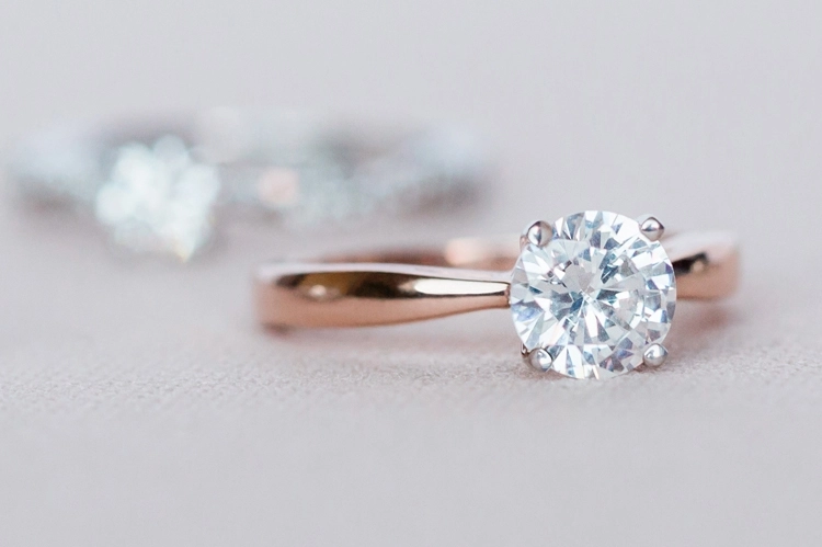 Where to Buy the Best Lab Created Diamonds | Emmaline Bride Wedding Blog