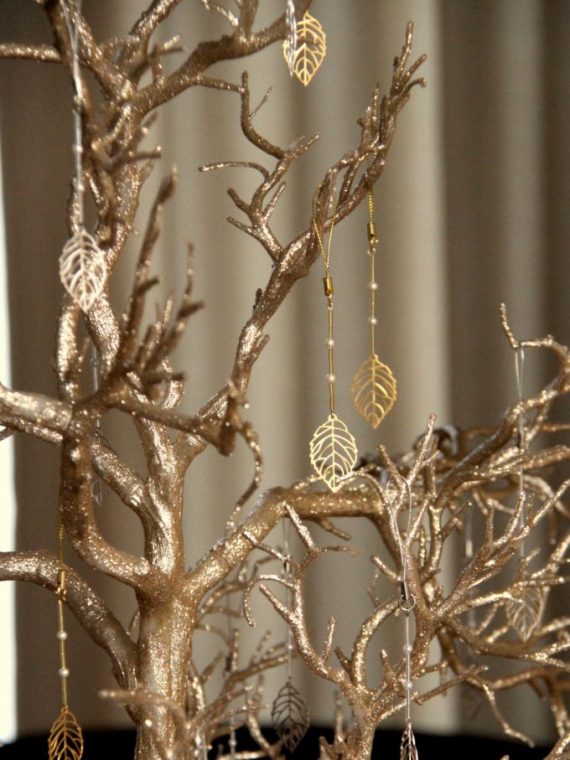 20 Most Unique Rustic Wedding Centerpieces