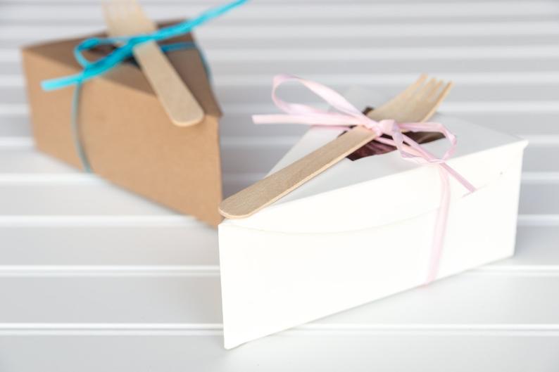 7 Best Wedding Cake Boxes to Take Slices Home | Emmaline Bride Wedding Blog