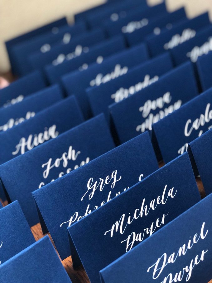 Handwritten wedding place cards 60 photos - Astyledwedding.com