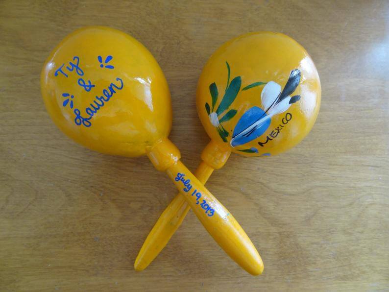 Wedding Maracas: Where to Buy Maracas Favors in Bulk for Weddings