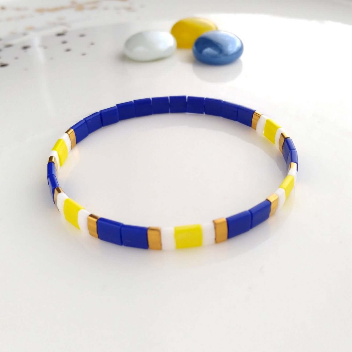 Fun Tile Bracelets with Colorful Tiles + Elastic | Emmaline Bride
