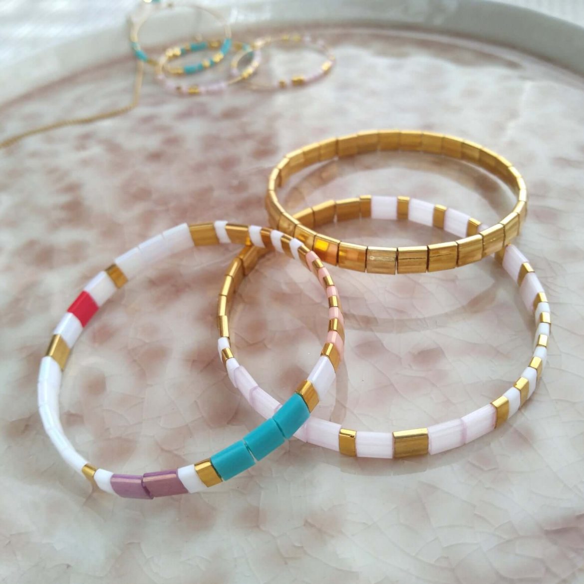 Fun Tile Bracelets with Colorful Tiles + Elastic | Emmaline Bride