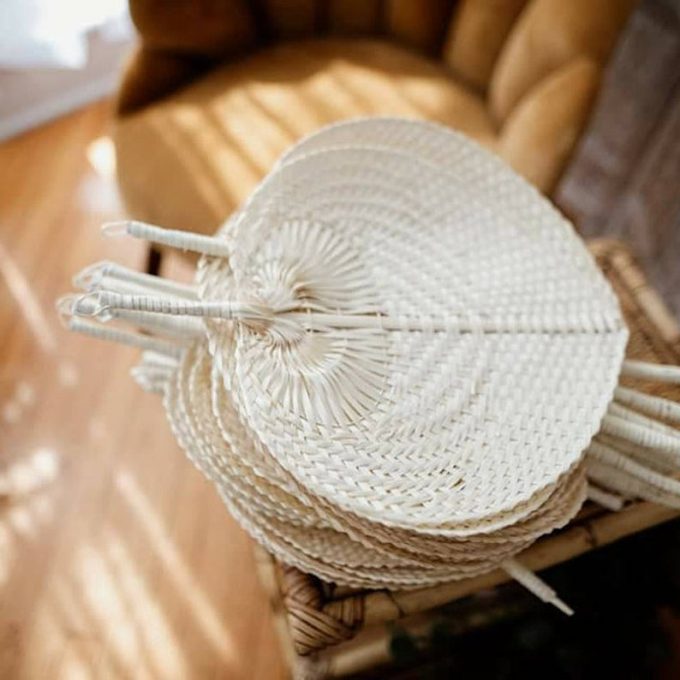 Wedding Fans in Bulk for Favors: Keep Guests Cool at Outdoor Ceremony