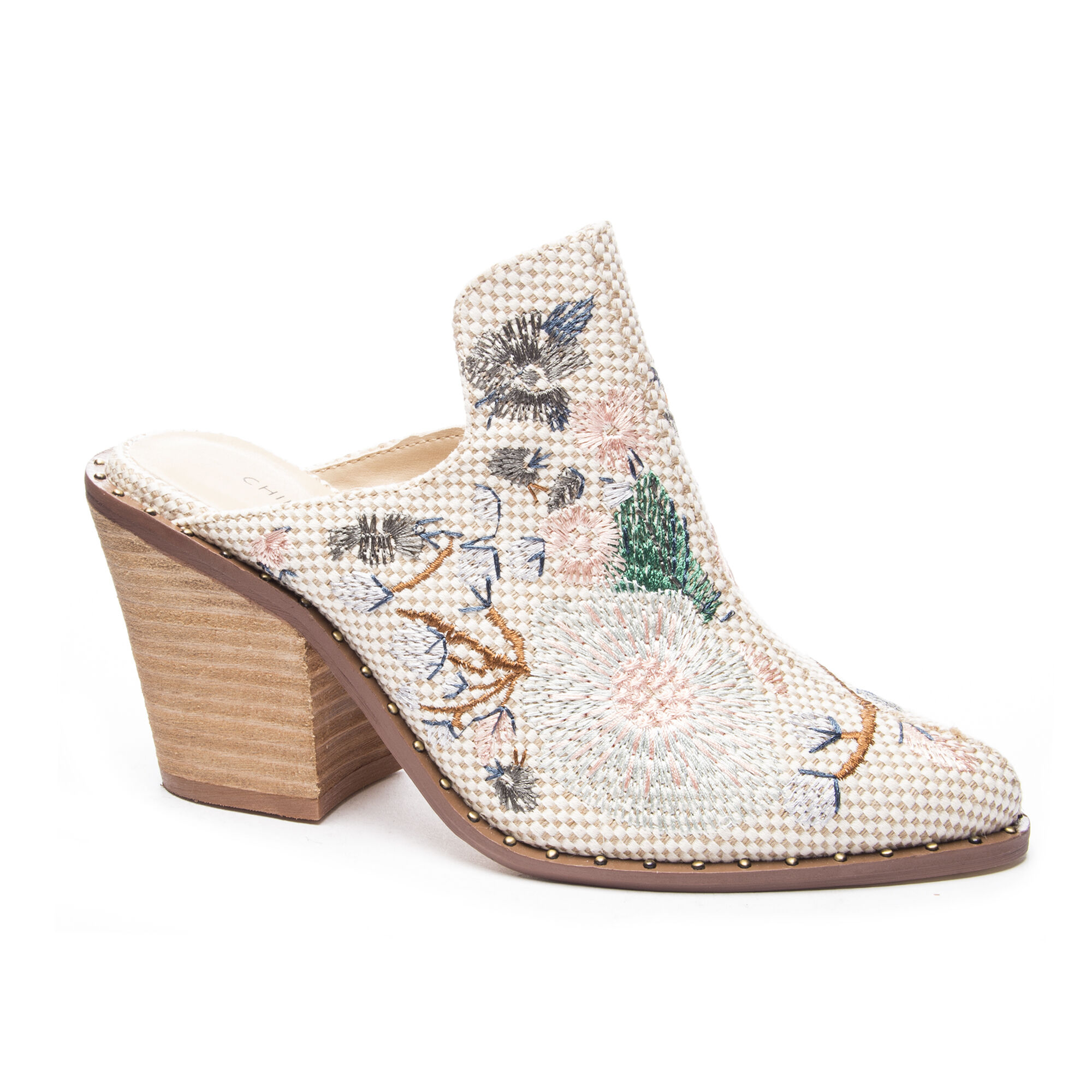 17 Most Comfortable Wedding Boots for the Bride | Emmaline Bride