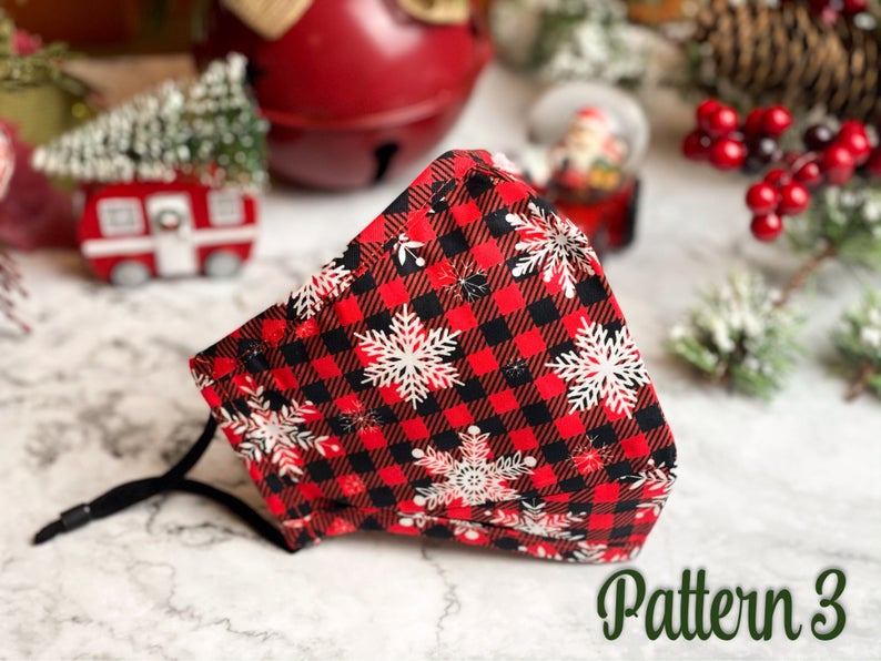 These Christmas Face Masks on Etsy Are Festive + So Extra for 2020