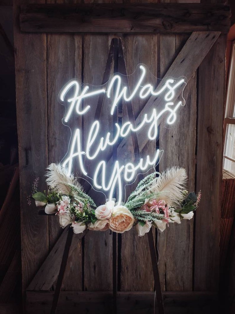 8 of the Best Neon Decorations Etsy Has to Offer for Weddings + Parties