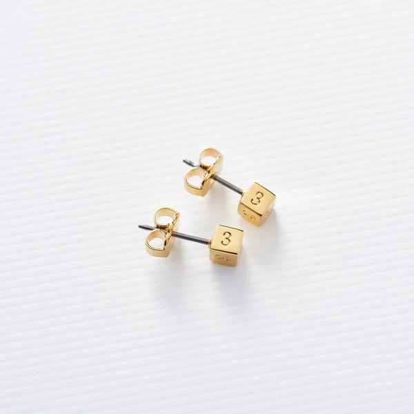 NEW: This is The Most Beautiful Block Letter Jewelry | Emmaline Bride