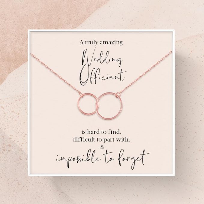 12 Best Officiant Gift Ideas for Weddings | Emmaline Bride