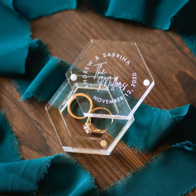 Now THESE Are The Most Modern Ring Boxes for Weddings