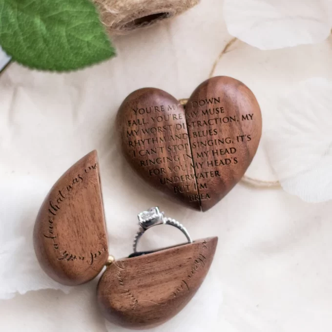 Now THESE Are The Most Modern Ring Boxes for Weddings