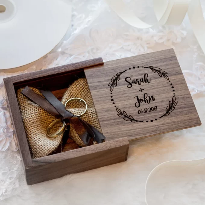 Now THESE Are The Most Modern Ring Boxes for Weddings