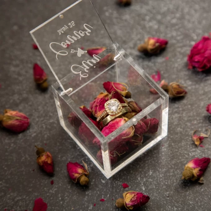 Now THESE Are The Most Modern Ring Boxes for Weddings