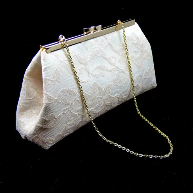 50 Best Bridal Clutches for 2023: Wedding Purses + Bride Bags