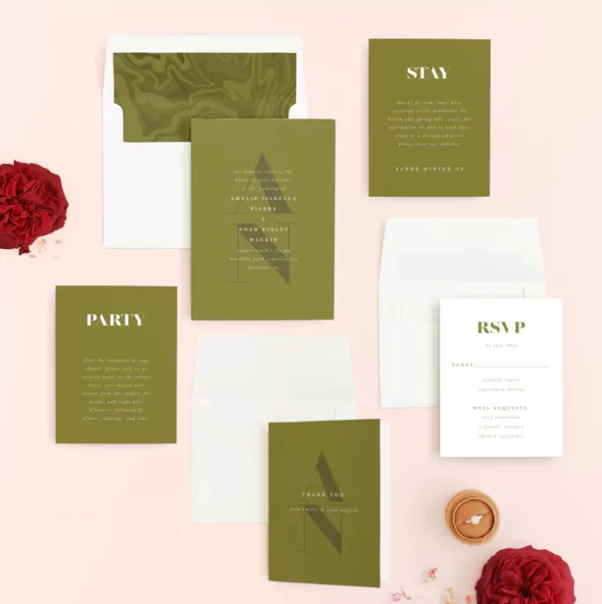 24 Wedding Invitation Trends That Are Topping The Charts in 2024