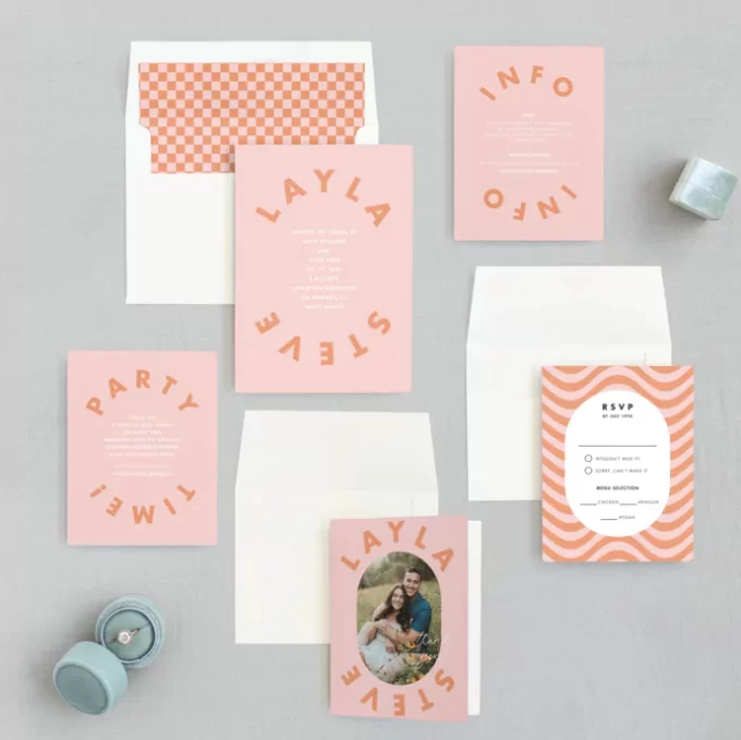 24 Wedding Invitation Trends That Are Topping The Charts in 2024