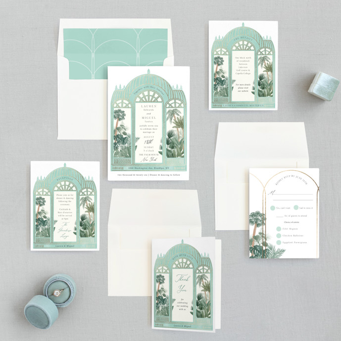 24 Wedding Invitation Trends That Are Topping The Charts in 2024