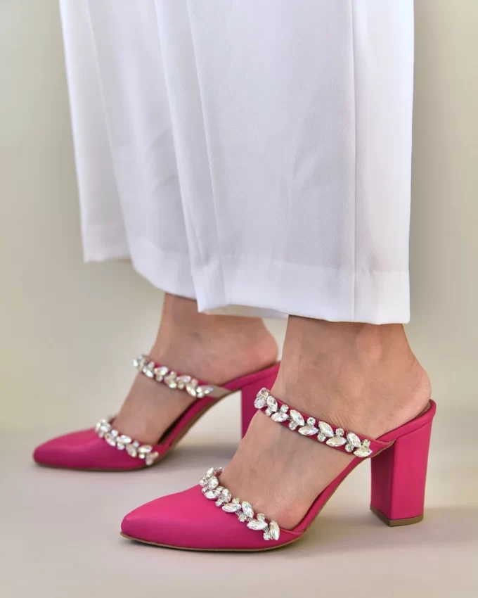 21 Most Comfy Block Heels That Are Comfortable for Weddings