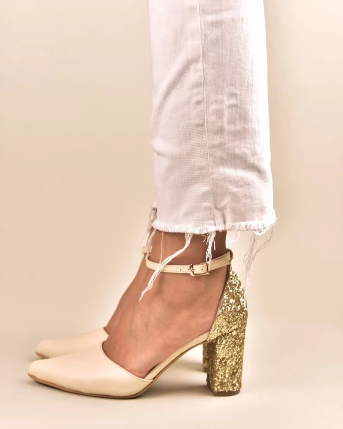 21 Most Comfy Block Heels That Are Comfortable for Weddings