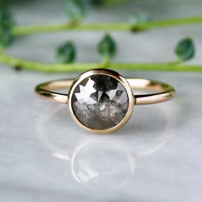 How To Buy an Etsy Engagement Ring: The Ultimate Buyer's Guide