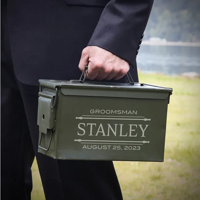 How to Make Groomsmen Gift Boxes: Here's What to Put Inside