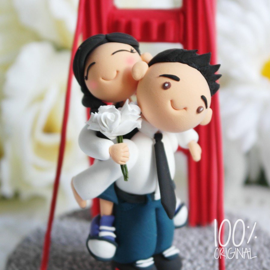 Custom Made Cake Topers: 8 Adorable Handmade Finds