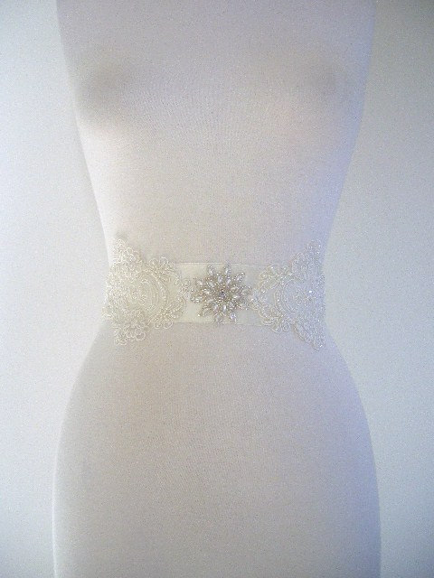 Lace and Pearl Bridal Sash | Emmaline Bride Wedding Blog